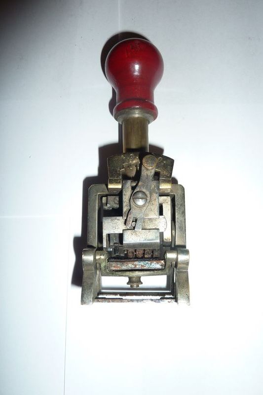 Polska Poligrafia | PIECZATKA NUMERATOR ZABYTKOWY SOLIDNA 4 CYFROWY